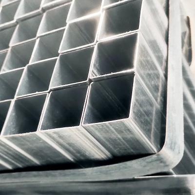 China Zinc Coated 40*40 50*50 1.5mm Thickness Steel Pipe Welded Galvanized Square Tubes for sale