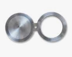 China Duplex Stainless Steel Flanges UNS S31803 300# Spectacle Blind For Connection ANSI B16.5 for sale