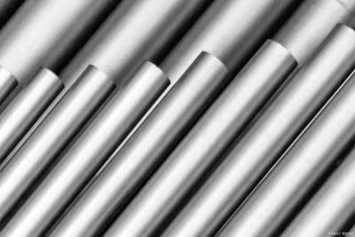 China Q355c low alloy spiral pipe smls be as a335-p11 asme dn250 s80 s-80 seamless steel p9 p11 pipe for sale