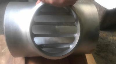 China ASTM B16.9 A403 WP304H STD S2205 S31803 SUPER DUPLEX PIPE BARRED TEE for sale