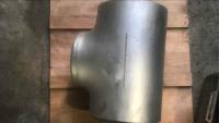 China ASTM B16.9 Duples Stainless Steel Pipe Barred Tee UNS S31803 / 2205 6'' X 6'' SCH80 for sale