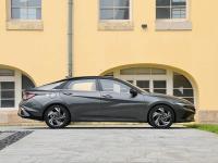 China Hyundai Elantra 1.5 CVT Sedan Dark Interior Alloy Wheels 5doors-5sets Used Cars Accident-Free for sale