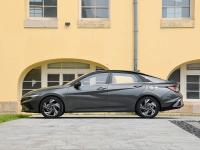 China Hyundai Elantra 1.5 CVT Sedan Dark Interior Alloy Wheels 5doors-5sets Used Cars Accident-Free for sale