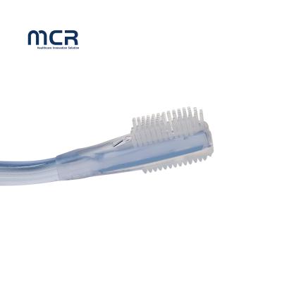 China Disposable Medical Suction Toothbrush Latex Free Adult Size for ICU Oral Care for sale
