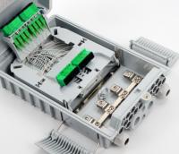 China Joint Box Fiber Optic Outdoor Wall Ftth 2 Inlet+Mid-Span Port ,16 Outlet For Drop Cables for sale