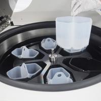 China Temperature Control Refrigerated Blood Bag Centrifuge with Large Capacity 6*2400ml for sale