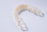 China Dental Porcelain Emax Laminate Veneers Thin Shell Natural Looking High Precision for sale