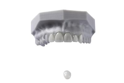 China Impact Resistant Dental Laminates And Veneers CAD CAM Veneers High Esthetic for sale