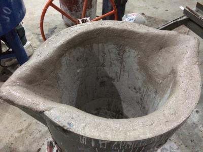 China Corundum Refractory for Ladle Hg-a Low Cement Al2O3 for sale