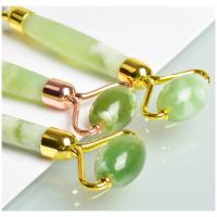 China Anti-Wrinkles Jade Roller and Gua Sha Massager Set with Customized Logo Packaging Box for sale