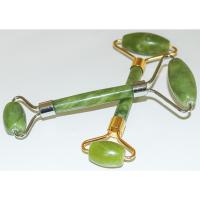 China Integrated Zinc Alloy Frame Green Jade Gua Sha Roller for Face and Neck Massage for sale