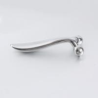 China 14.2*4.8*3.6CM Roller Size 360 Degree Rotating Face Massager for Wrinkle Removal for sale