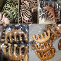 China Scalp and Body Massage Wooden Wide Tooth Comb with Custom Logo 1 Year Shelf Life for sale