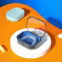 China Food Grade Silicone Dental Retainer Box Container Portable Small Size Square Shape for sale