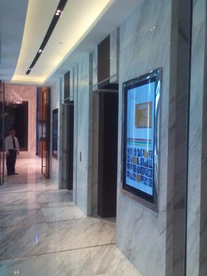 China 32/43/49/55/65 Inch Indoor LCD Digital Signage Wall Mounted With Android/Windows for sale