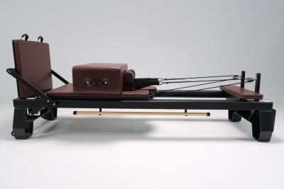 China Compact Metal Pilates Reformer U+PL025G Connected Agile Certified 2310 × 730 × 865 mm for sale