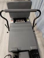 China Rigid Machined Metal Pilates Reformer Glute Little Black Pilates Reformer U+PL013 for sale