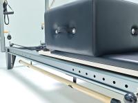 China Calf Aluminum Reformer Tower U+PL013A Rolling Ergonomic Cushioned Pulley Unified for sale