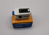China LED Display Finger Pulse Oximeter , Blood Oxygen Sensor For Hosptial / Clinic for sale