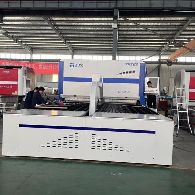 China Flexilbe Panel Bending Center For Long And Thick Metal Plate for sale