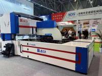 China Strong Cast Bed Panel Bender Machine 1000mm 1400mm 2000mm Automatic Metal Bending Machine for sale