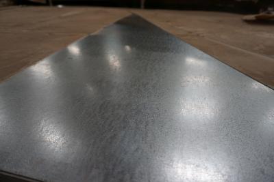 China SGCD1 Regular Spangle Zinc-coated Steel Sheet and 3-8MT Coil Weight for sale