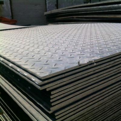China 10mm 16mm St37 Q235b Hr Checkered Iron Sheet Patterned Plate for sale