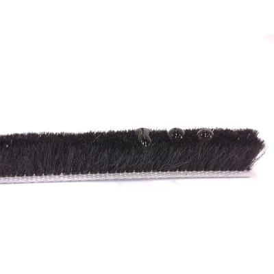 China Modern Design Style CLJ Finned Wind-proof Dust-proof Mohair Brush with Plastic Weatherstripping and 3-25mm Pile Height for sale