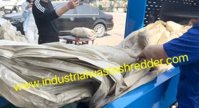 China Plastic Agricultural Film Shredder VFD Motor Blower Discharge System,HDPE OPP film size reduction equipment Capacity More Than 500kg Per Hour, PP aluminum foil crusher machine for sale