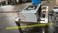 China Industrial Stainless Steel Coca Cola Plastic Bottles Shredder, OEM Customized Stainless Steel Shredder Fabrication for sale