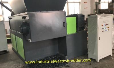 China High efficiency hollow blow plastic shredder machine capacity 600-1000kg in recycling industry for sale