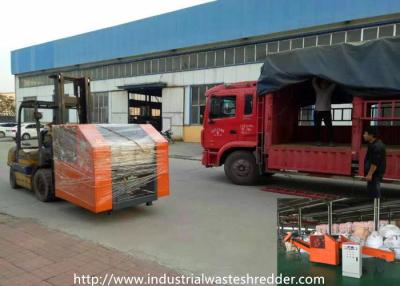 China Adult Diapers Pad Sanitary Napkin Industrial Shredder Machine Easy Install Operate for sale