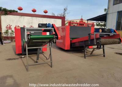 China PU XPE Leather Waste Shredder Machine With Twisted Rotary Blade for sale