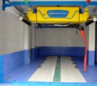 China 2 Foam Systems 360 ° Rotary Car Wash Machine for Fast and Thorough Car Cleaning for sale