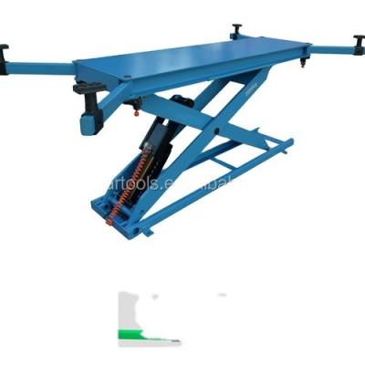 China 50Hz or 60Hz Frequency Movable Low Rise Mobile Mini Car Lift for sale