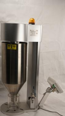 China Touch Screen Granules Gravimetric Feeder For Extrusion CE for sale