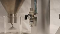 China CE Gravimetric Feeding System Extrusion Control Gravimetric Screw Feeder for sale
