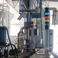 China HDPE Pellet Gravimetric Dosing Feeder For Plastic Extrusion Machinery for sale