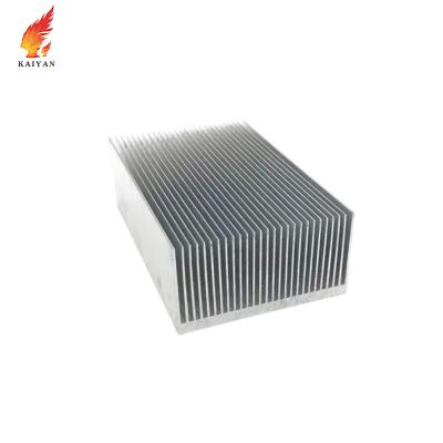 China Lightweight Aluminum Extruded Heat Sink For Industrial And Automotive Electronics for sale