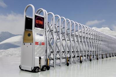 China Intelligent Trackless Automatic Folding Gate With Anti- Collision IR Sensor for sale