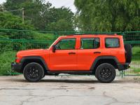 China Tank 300 2023 Off-Road Version 2.0t Gasoline SUV 5 Seats 4760mm Length Orange for sale
