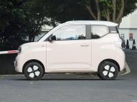 China Wuling Hongguang MINI Hybrid Electric Vehicle 100 km/h High Safety Rating for sale