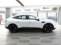 China Hybrid EV Car Front Wheel Drive 250 Miles Range 200 Kmh Top Speed for sale