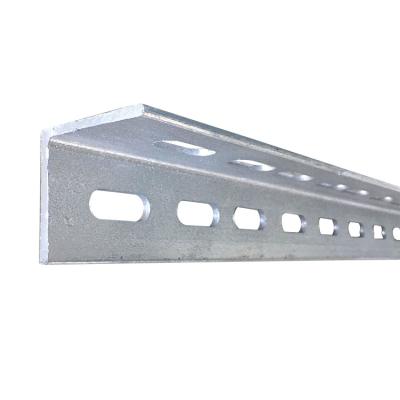 China Spray Painting L Shape Steel Beam 35*35mm Multi - Directional Slotted Holes for sale