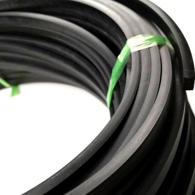 China Ozone Sealing 90 Shore A 35mm Extruded Rubber Cord for sale