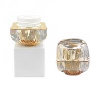 China 50g Leak Proof Cosmetic Cream Jar Diamond Acrylic Small Jar Custom Logo Available for sale