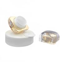 China 50g Leak Proof Cosmetic Cream Jar Diamond Acrylic Small Jar Custom Logo Available for sale