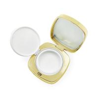 China Snap Closure Transparent Empty Cushion Foundation Case For Travel for sale