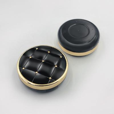 China Round Plastic Refillable Cushion Foundation Case with Snap Closure for Cosmetics / Skin Care for sale