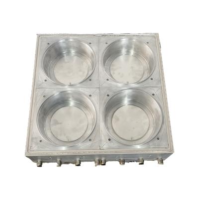 China Stackable Cake Tray Mold with Interlocking Design for Convenient Storage for sale